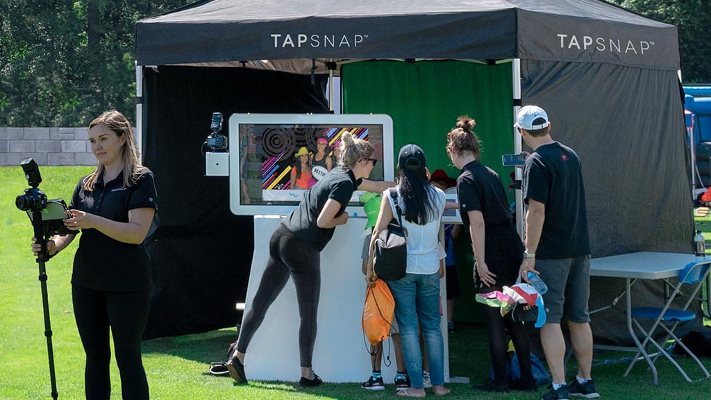 Meet TapSnap's New Roaming Photo Booth - The Mobile Photo Studio